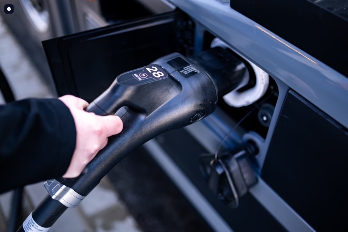 Aral Pulse startet erste Megawatt-Ladeparks für E-Lkw an deutschen ...