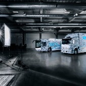 World premiere: KEYOU presents 18t truck and 12m city bus with hydrogen ...